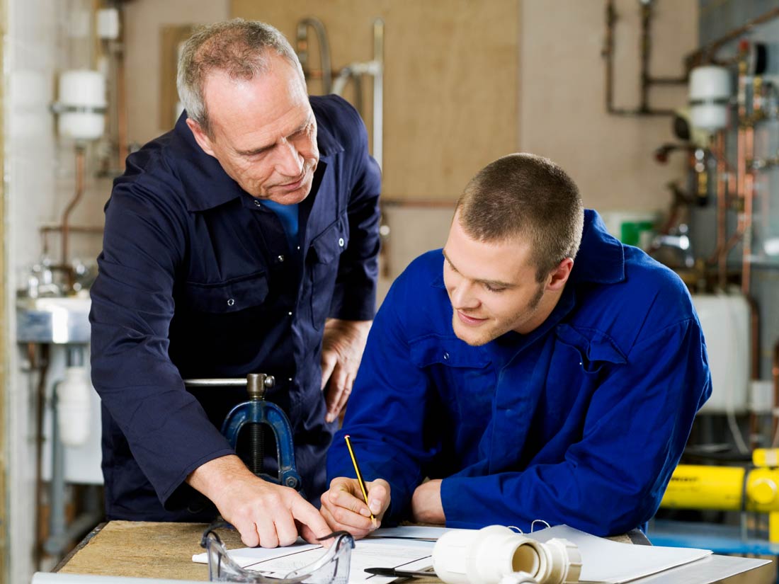 Trade Schools vs. College: Which is right for you? | simPRO